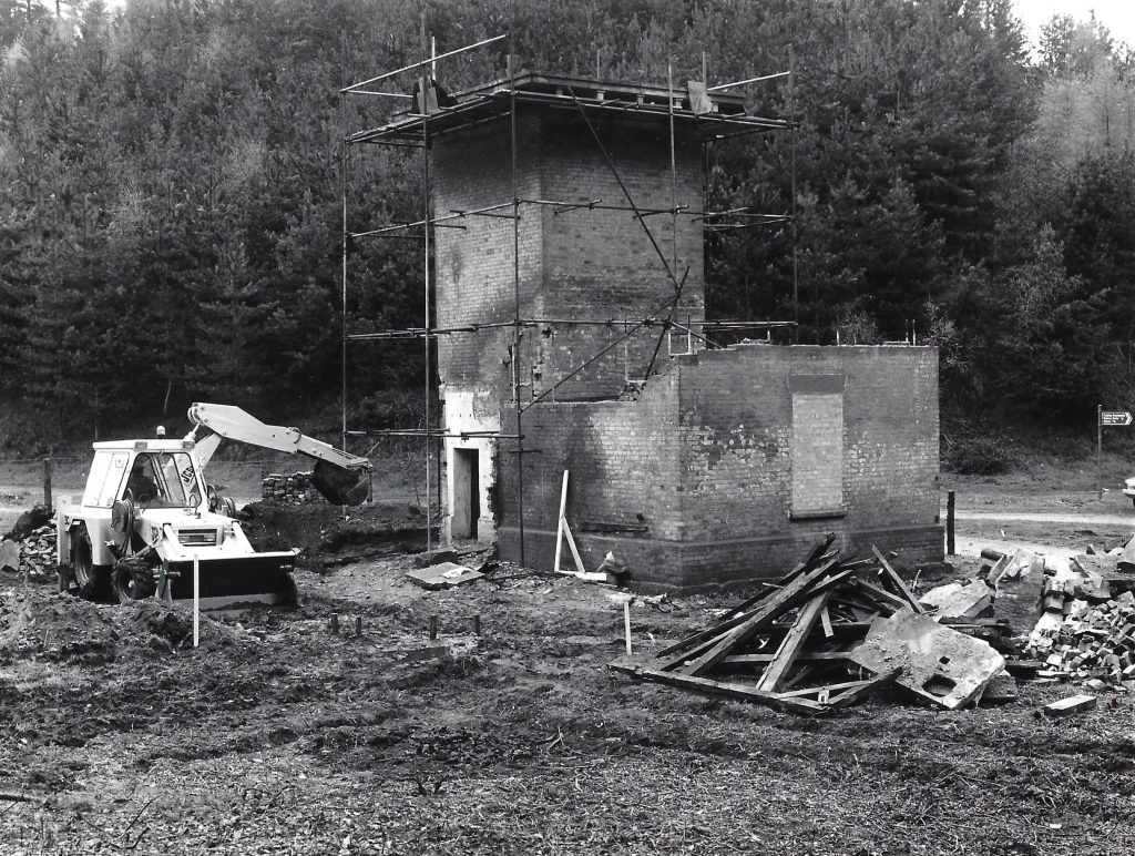 4) Rebuilding the gatehouse - Ramblers Retreat Ramblers Retreat ...